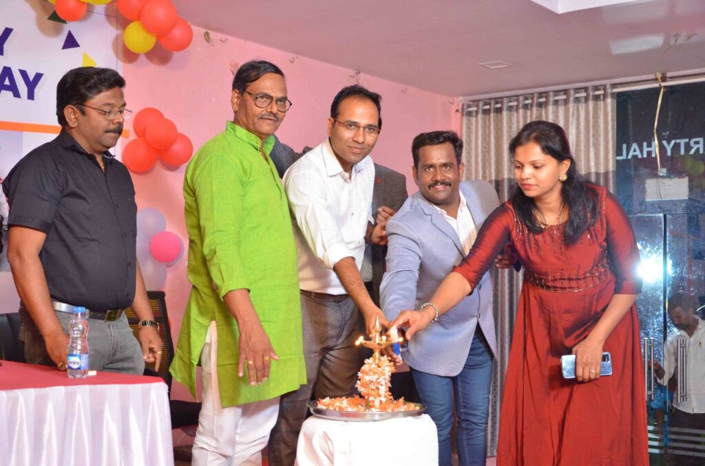 Gallery – The Om Trader